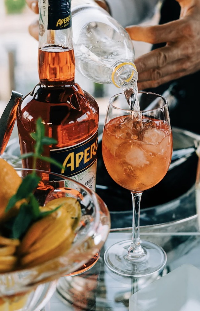 ADD A LITTLE APEROL TO YOUR LIFE – The Whoopsie Daisy Hostess